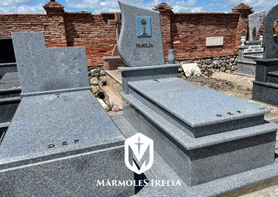 Panteones funerarios - Arte en mármol y granito