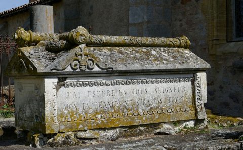 Ataúd y féretro: Definición, tipos, diferencias y precio - Marmoles Irelia